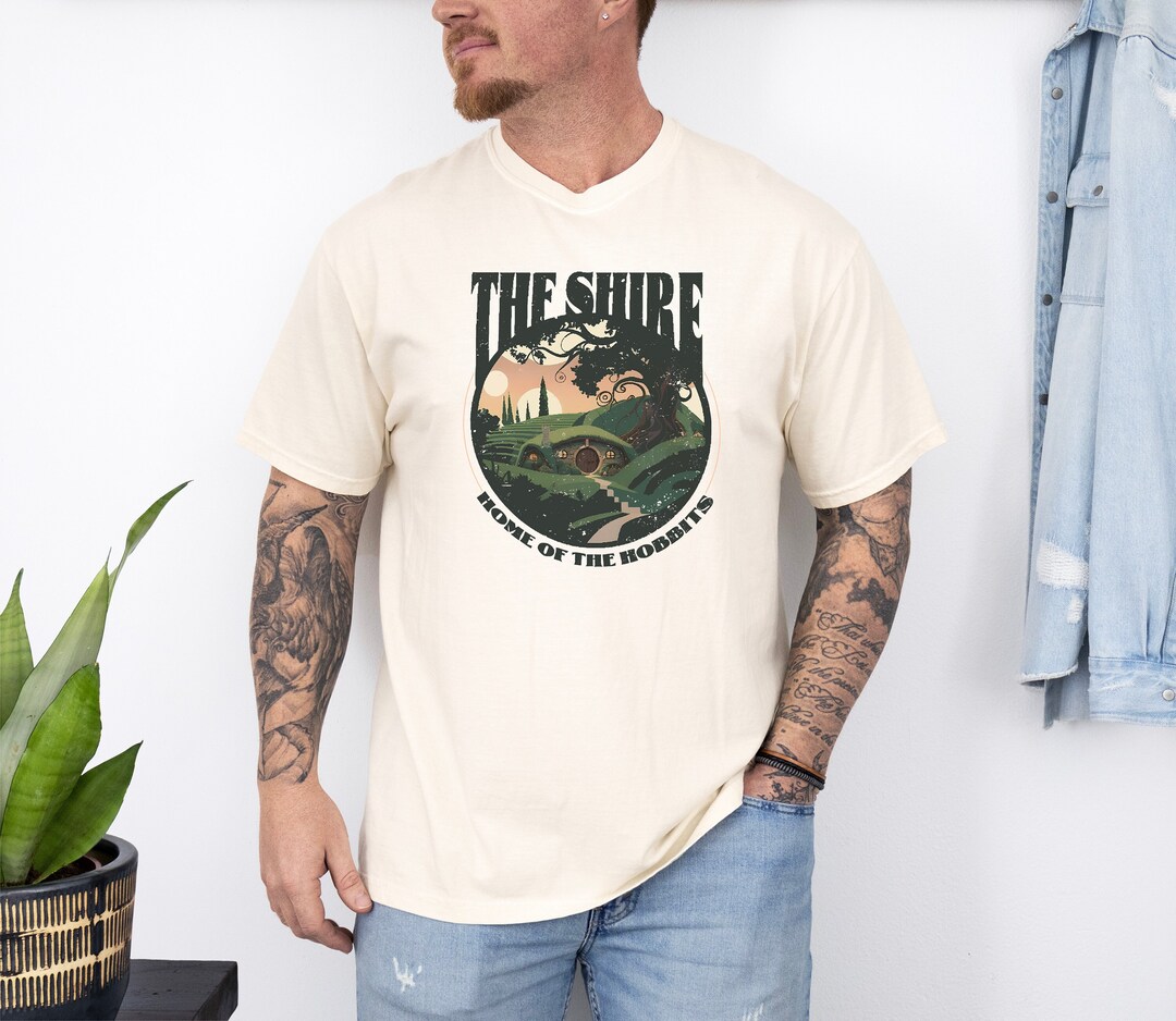 LOTR the Shire T Shirt , Merch Tolkien Aragorn Frodo Baggins Elven ...