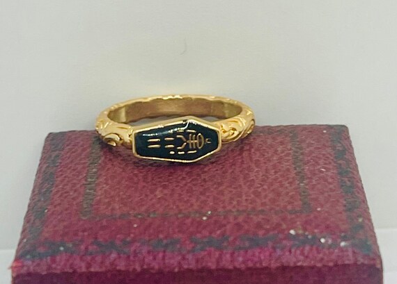 Unique Memento Mori Coffin Skeleton Ring - Gold Detai… - Gem