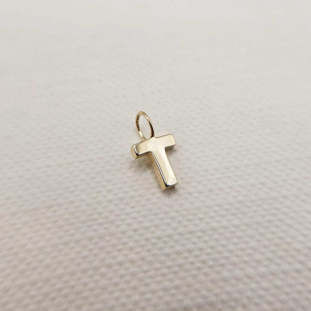 Small Dainty 9ct Yellow Gold Initial Letter T Charm Pendant - Etsy