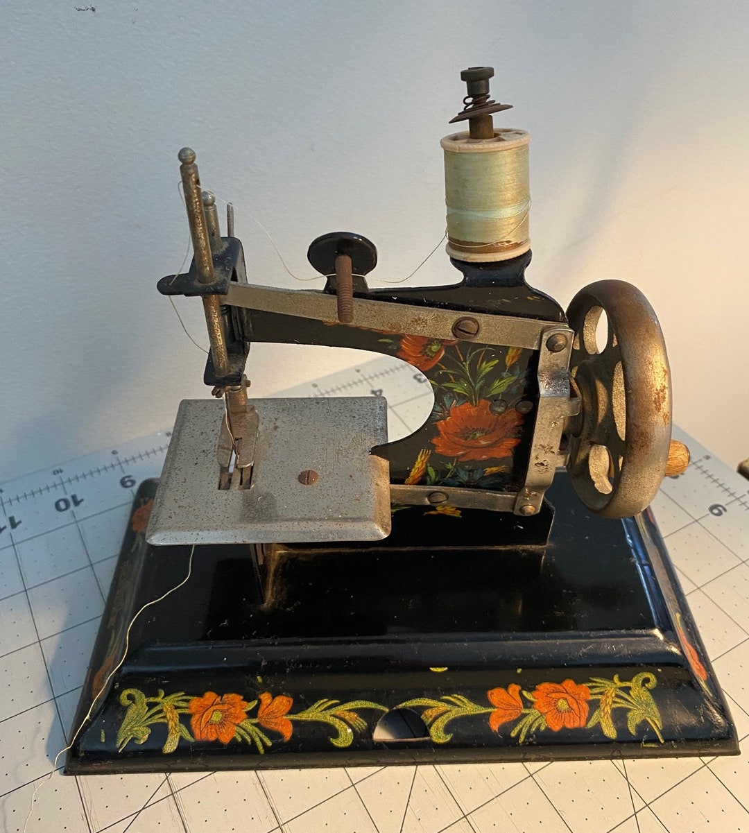 Vintage Casige Toy Sewing Machine: Black With Roses, German Decor - Etsy