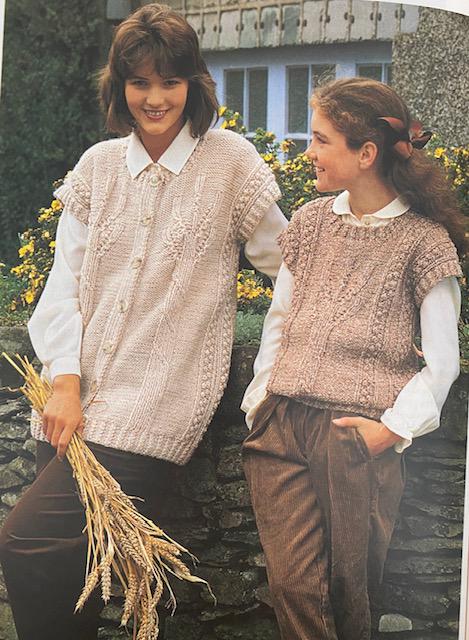 Beatrix Potter Knitting Book, Vintage Knitting by Pat Menchini, Knit ...