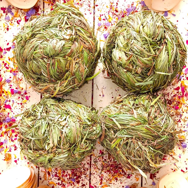 Rabbit Hay Feeder - Etsy