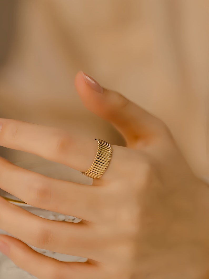 14k Gold Luxury Stylish Ring for Women - Etsy