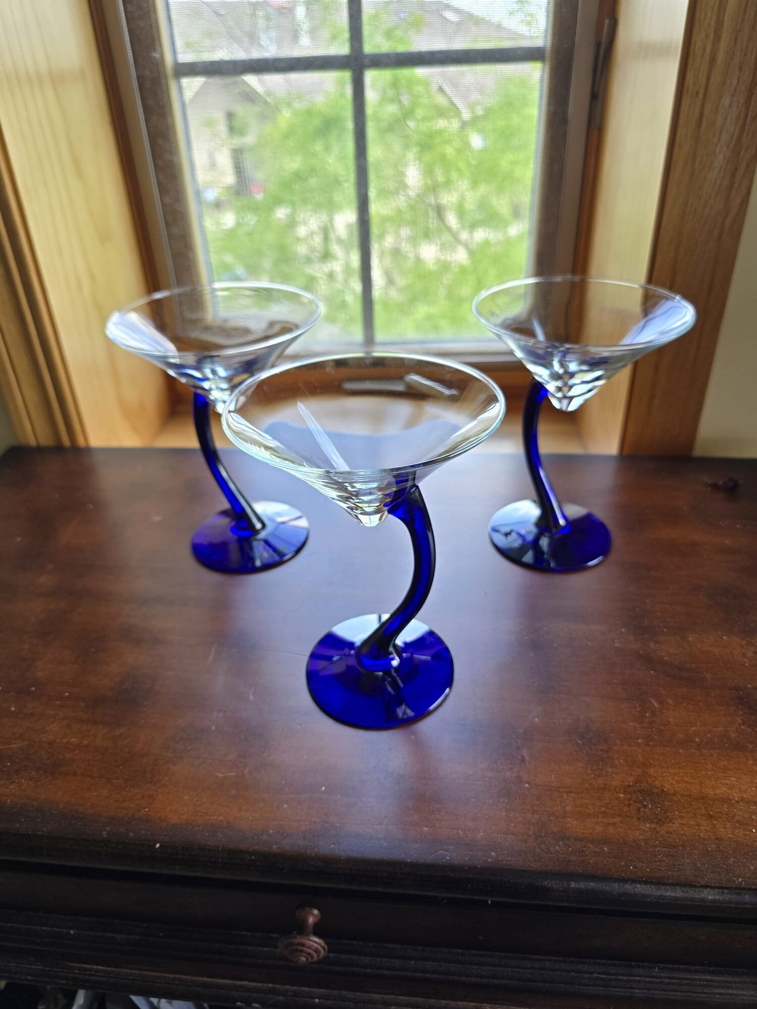 Set of 3- Libbey "bravura" Cobalt Blue Curved Stem Martini Glasses 6 3/ ...