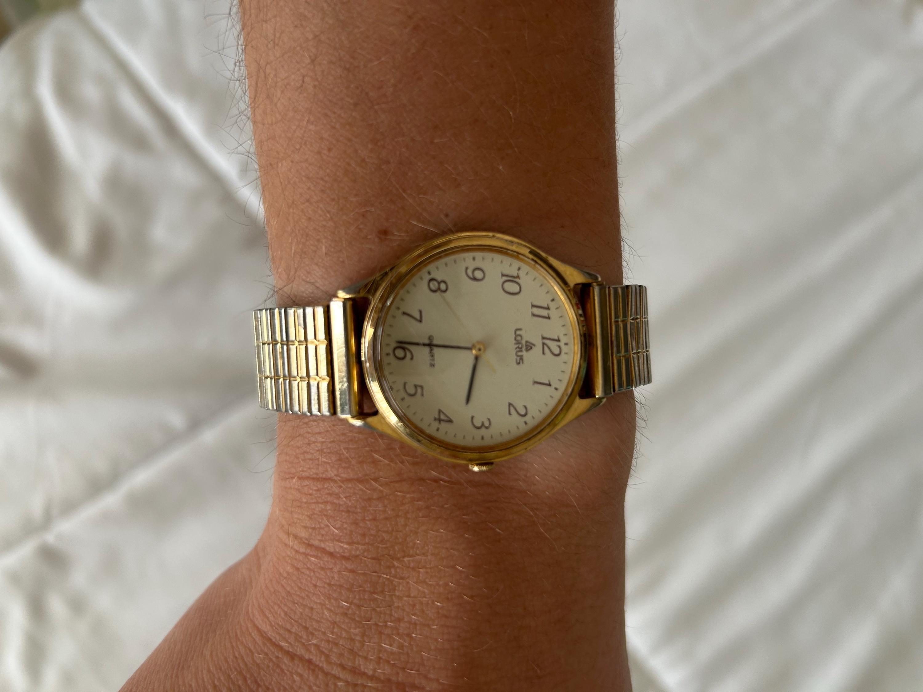 WORKING Vintage Men’s 1980s Gold Lorus Watch | Stretchy Bracelet Band ...