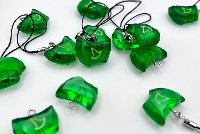 FFXIV Mini Summoner Job Stone - Handmade Soul Crystal Charm - Etsy