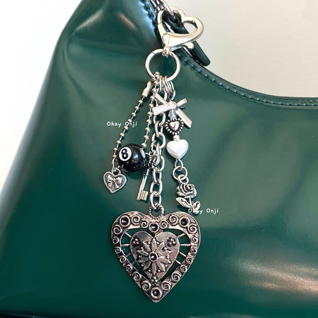 Gothic Heart Keychain, 8 Ball Keychain, Y2K Clutter Bag Charm With Rose ...