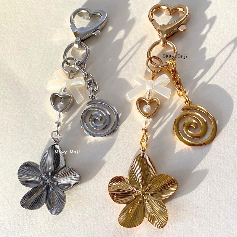 Aesthetic Keychain Flower - Etsy