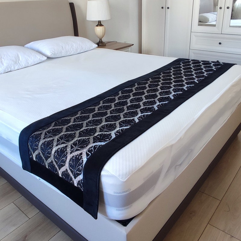 Bed Runner - Etsy