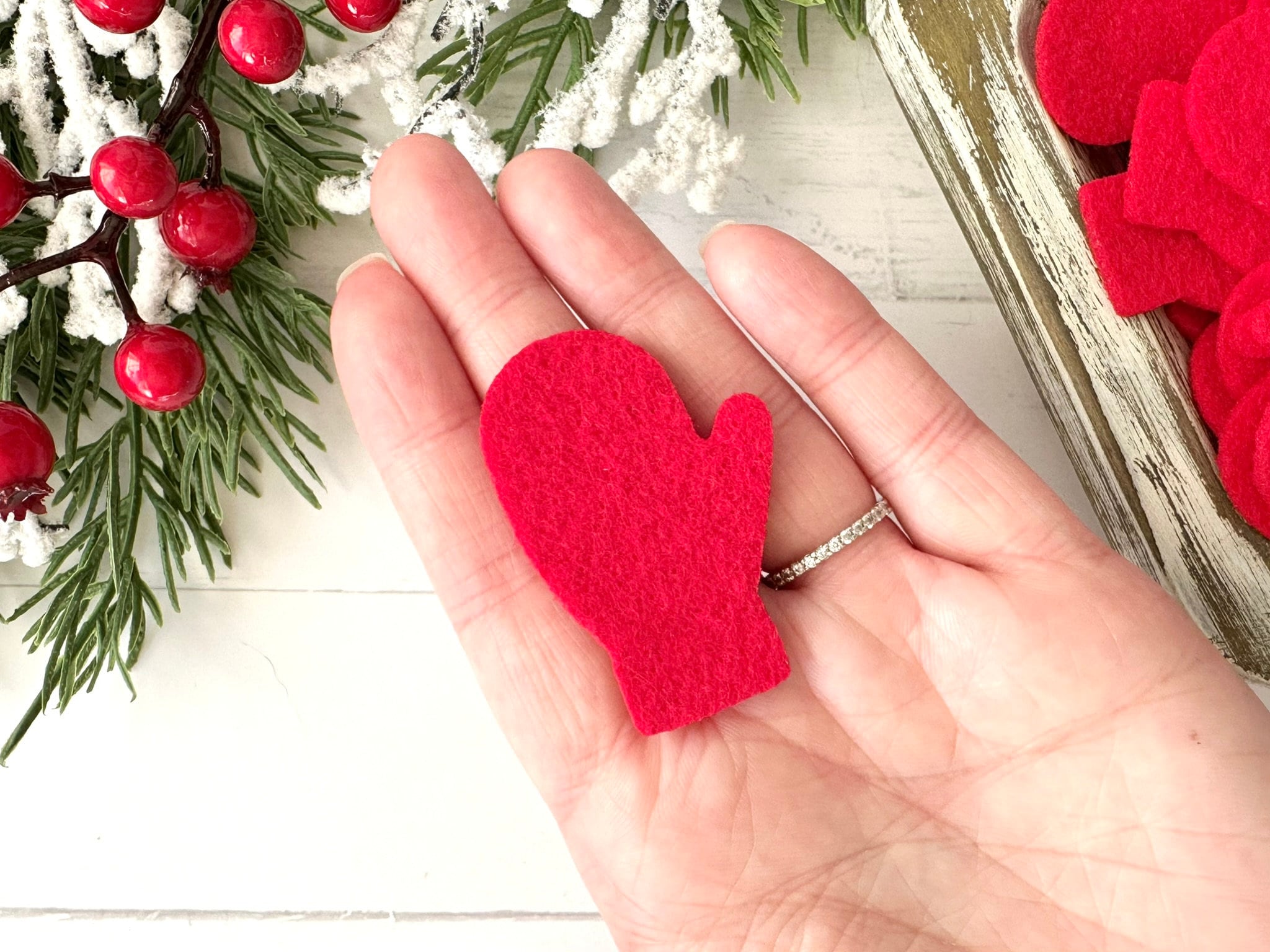 Felt Mitten Cut Outs | Pre-cut + Ready to Use Felt Shapes | Multiple ...