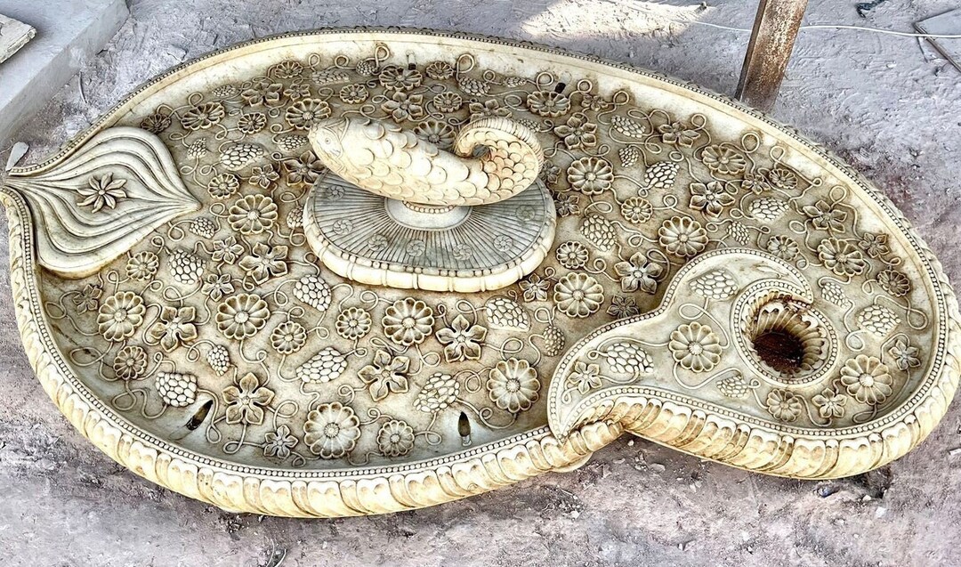 Marble Paisley Fish Fountain, Luxury Carved Sprinkler Fountain, Garden ...