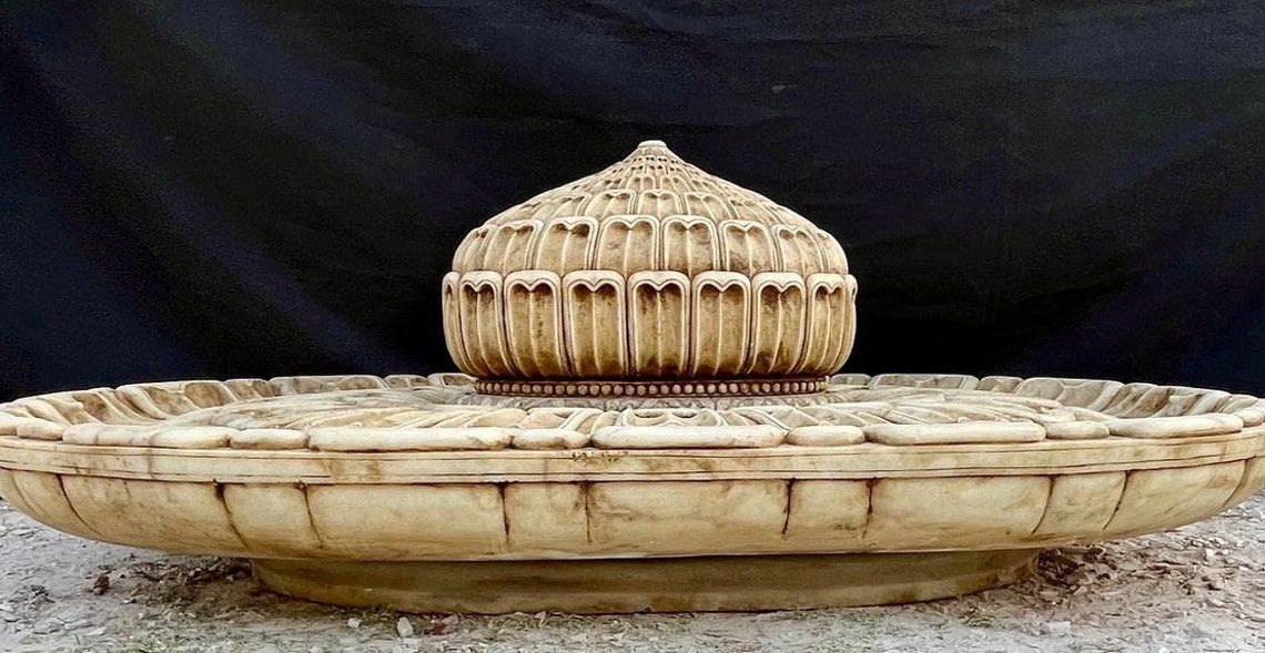 Old Mughal Inspired Fountain, Luxury Carved Sprinkler Fountain, Naag ...