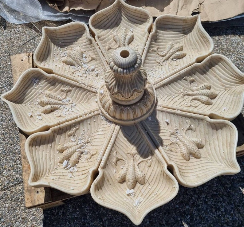 Luxury Carved Sprinkler Fountain, Garden Decor, Indoor Water Fountain ...