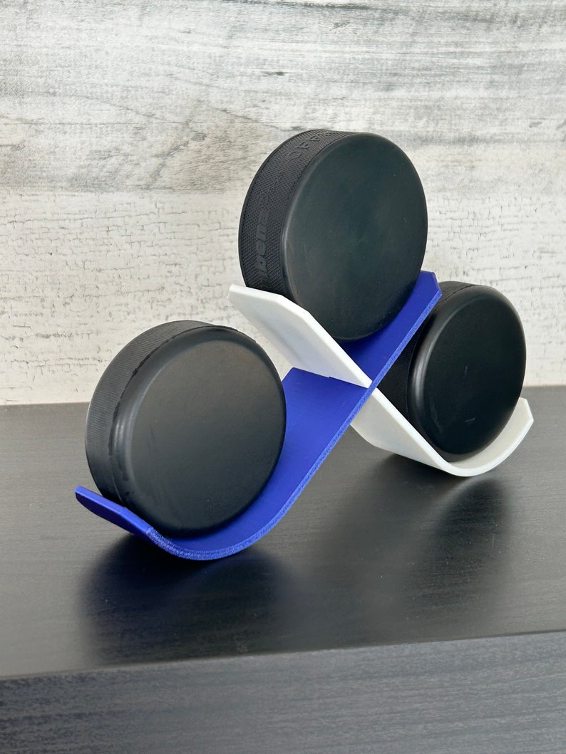 Hockey Puck Stand/puck Holder/hockey Puck Display/3 Puck Holder, Made ...