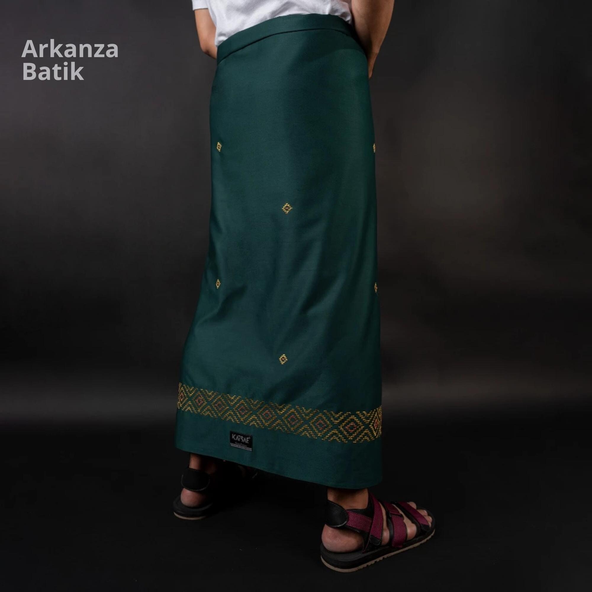 Luxury Men's Muslim Batik Sarong Made From Premium Thobe Fabric for ...