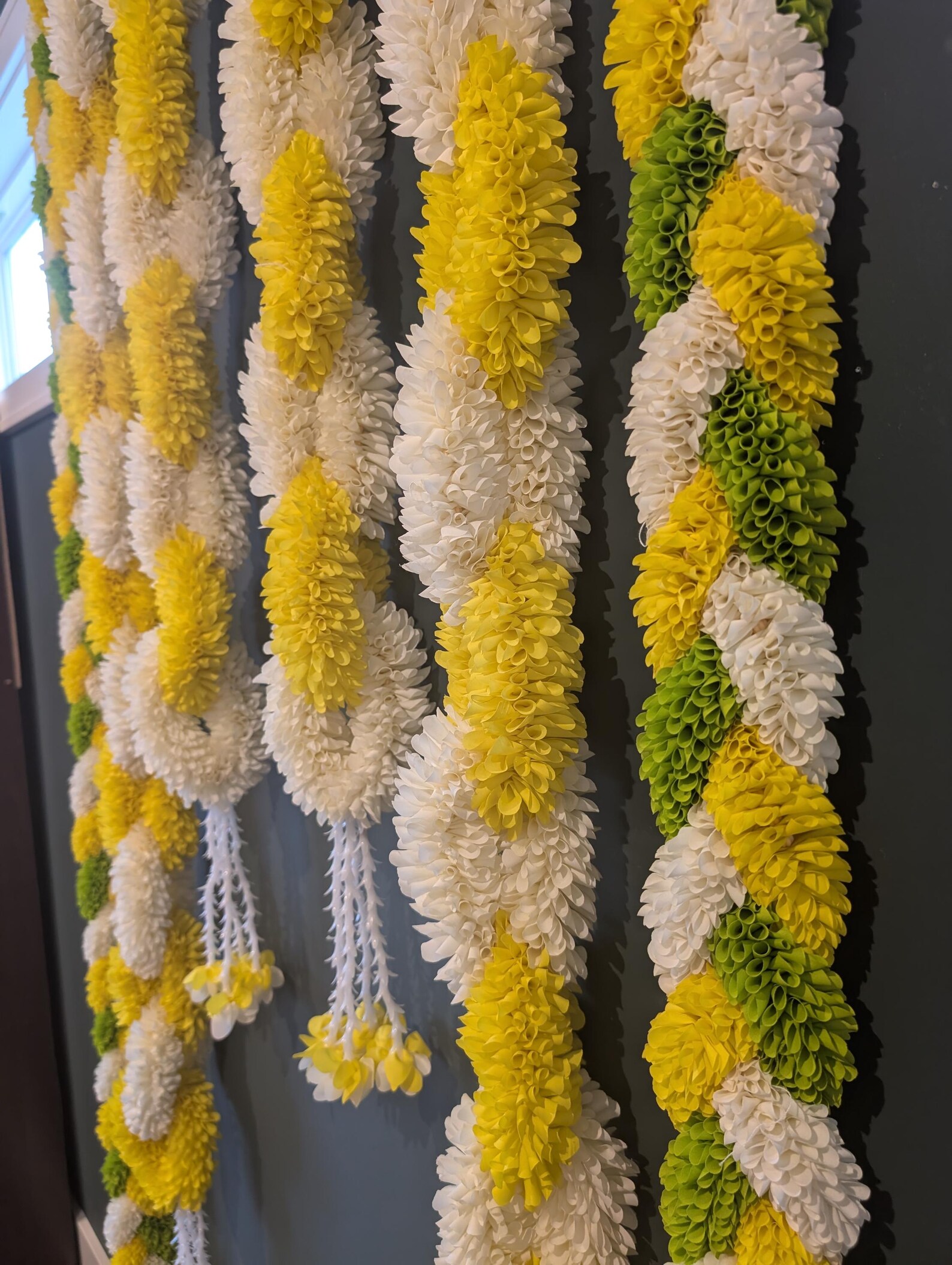 Jada and Chain Hanging Flower Set | Indian Flower Decor | Flower ...