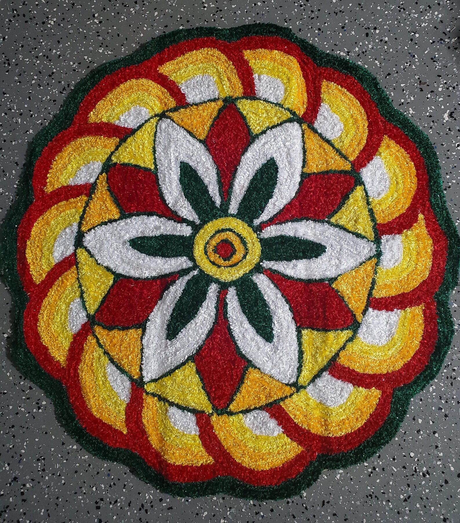Rangoli Mat/ Rangoli/ Pooja Mat/ Onam Decor/ Lotus Mat/ Housewarming ...