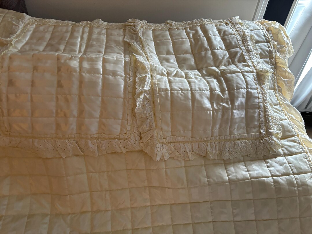 Vintage Regency Collection Satin Comforter Set. Queen - Etsy