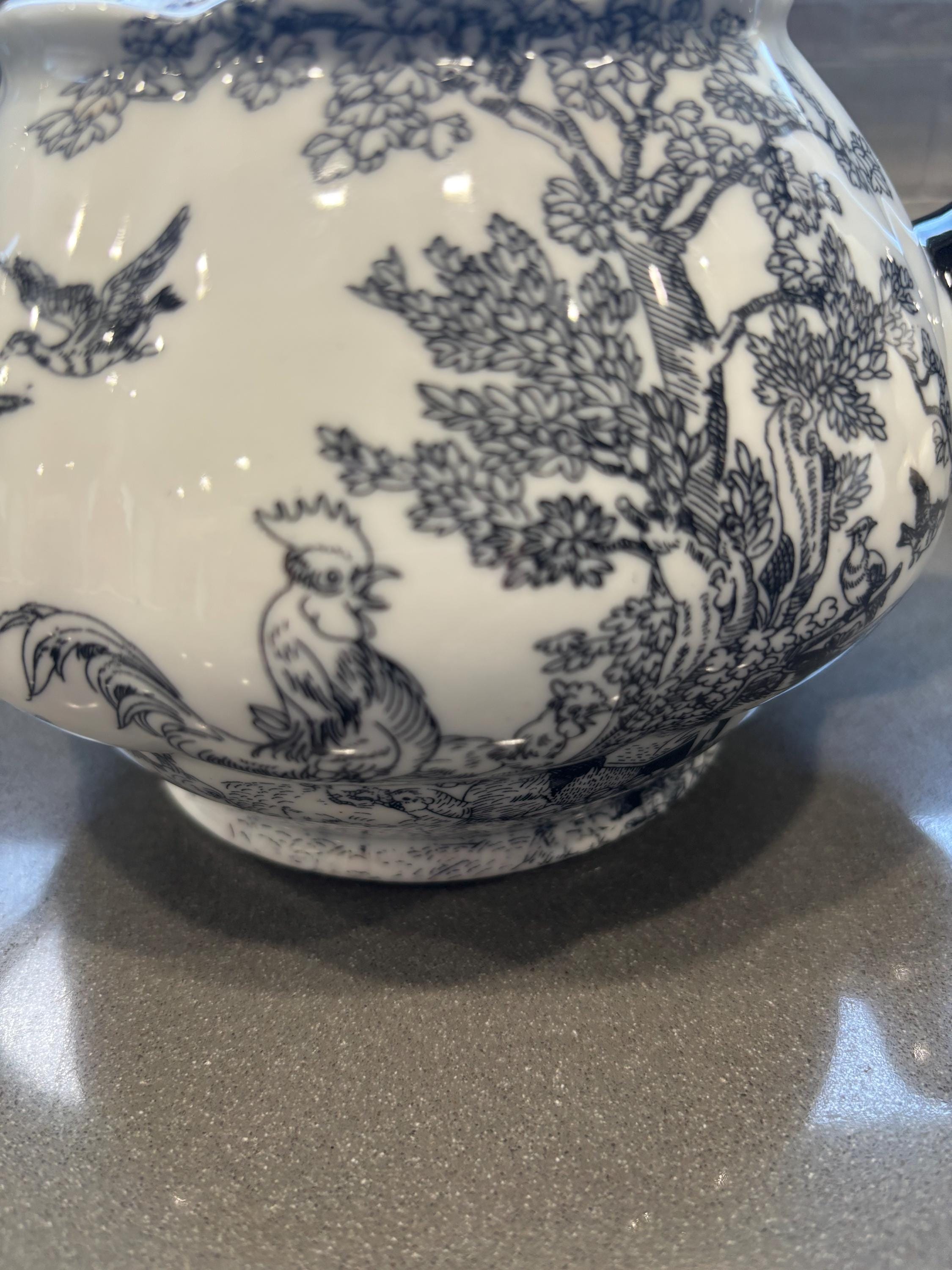Antique Decang Teapot. Black and White. Animals. - Etsy