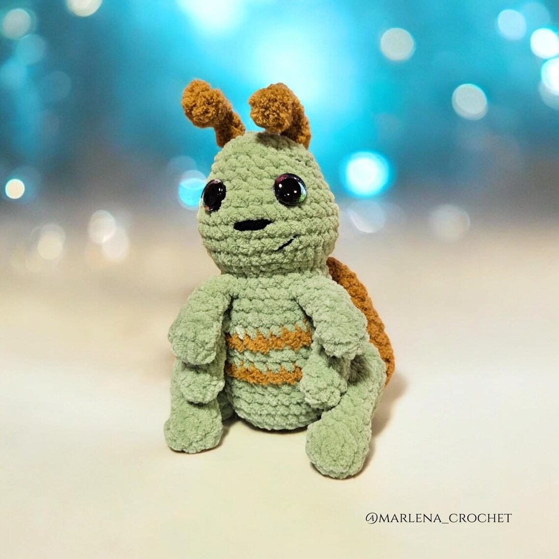 Grasshopper Crochet Pattern PDF - Sitting, Amigurumi, Chunky Yarn ...