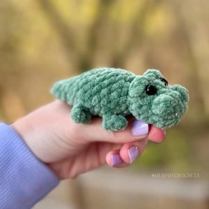 Baby Alligator Crochet Pattern PDF - Gator, Amigurumi, Chunky Yarn ...