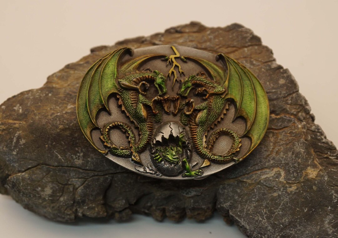 Interchangeable Buckle Dragons With Dragon Egg From Which a Dragon ...