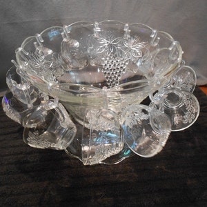Vintage Anchor Hocking Grape Harvest 26 Piece Punch Bowl Set - Etsy