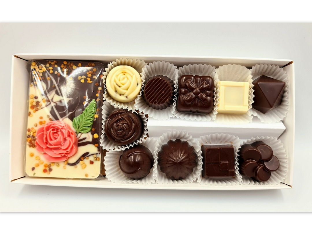 Artisan Honey Chocolates Gift Box – Gourmet Sweet Gift - Etsy