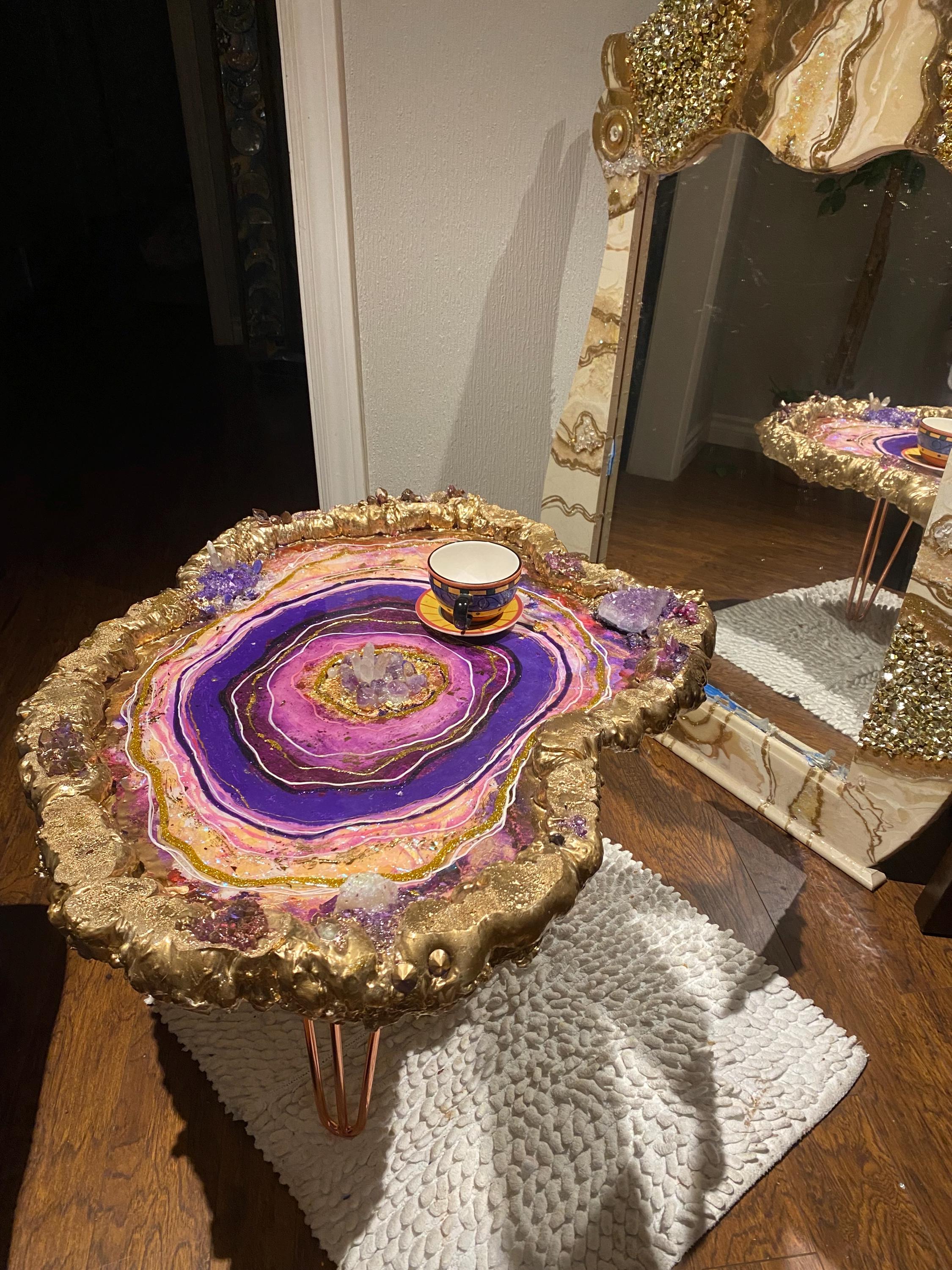 Amethyst Geode Table With Colourshift Highlights/white Holographic ...