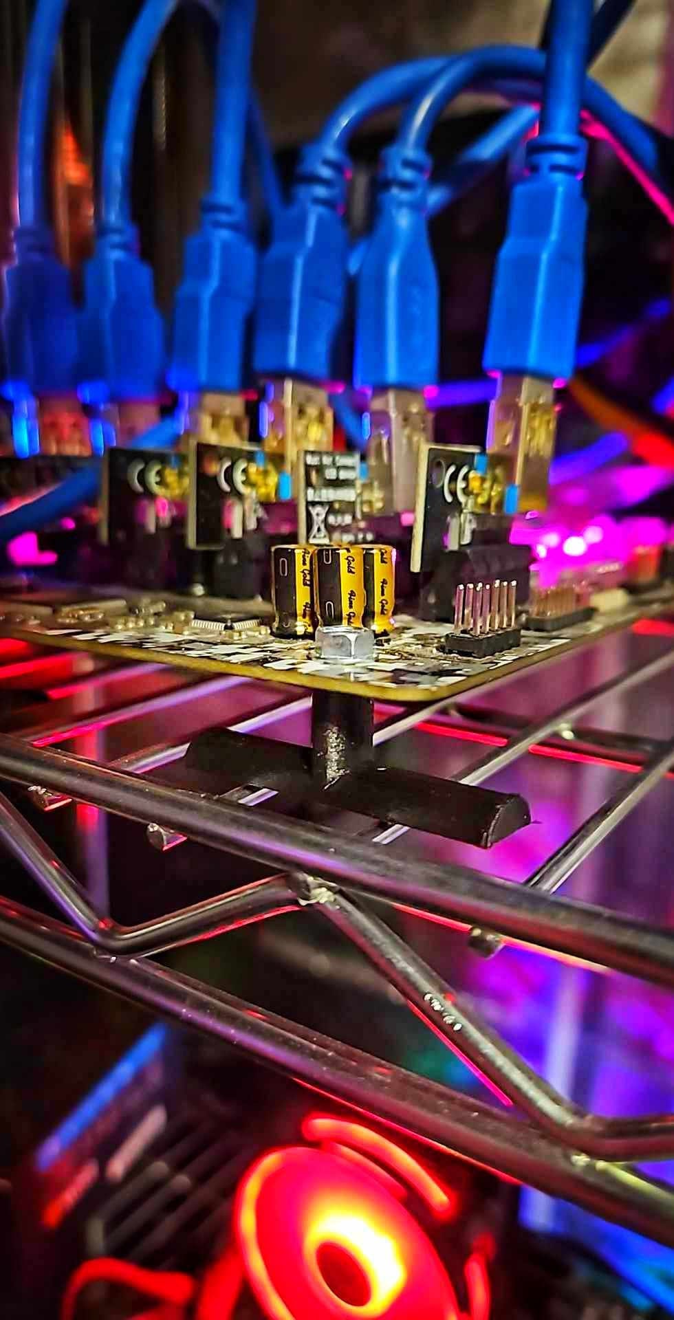 Motherboard Standoff Feet for CPU/GPU Mining, Wire Rack Compatible - 6 ...