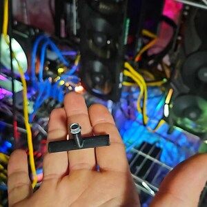 Motherboard Standoff Feet for CPU/GPU Mining, Wire Rack Compatible - 6 ...