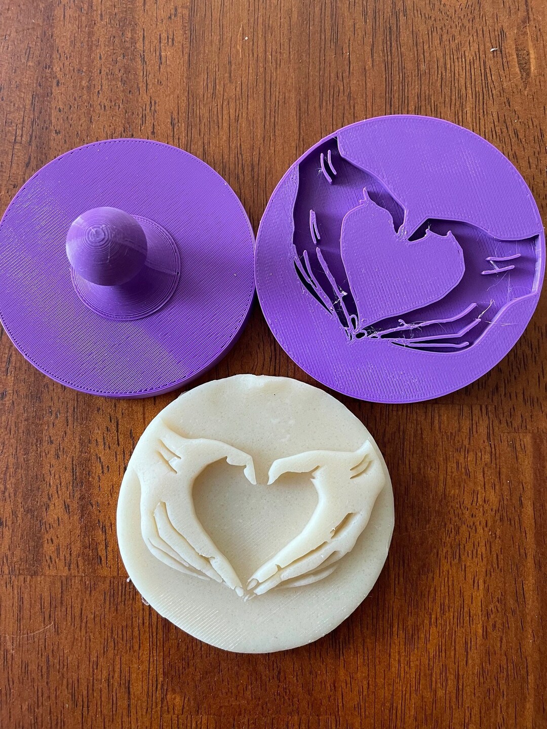 Hands Heart Embossing Stamp HRT3 - Etsy