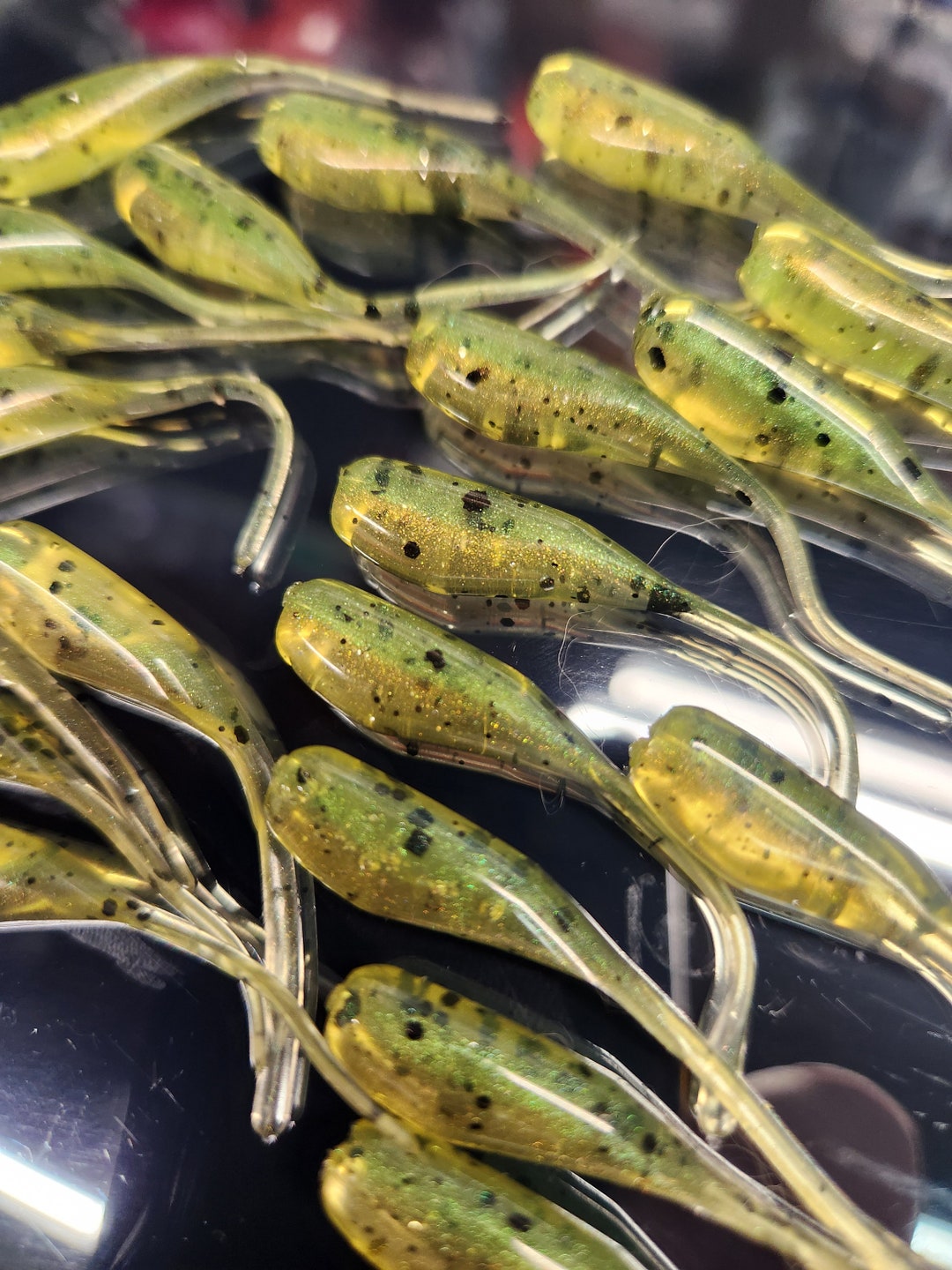 STS 2.00 BA Stinger Tail Soft Plastic Crappie Fishing Bait - Black ...