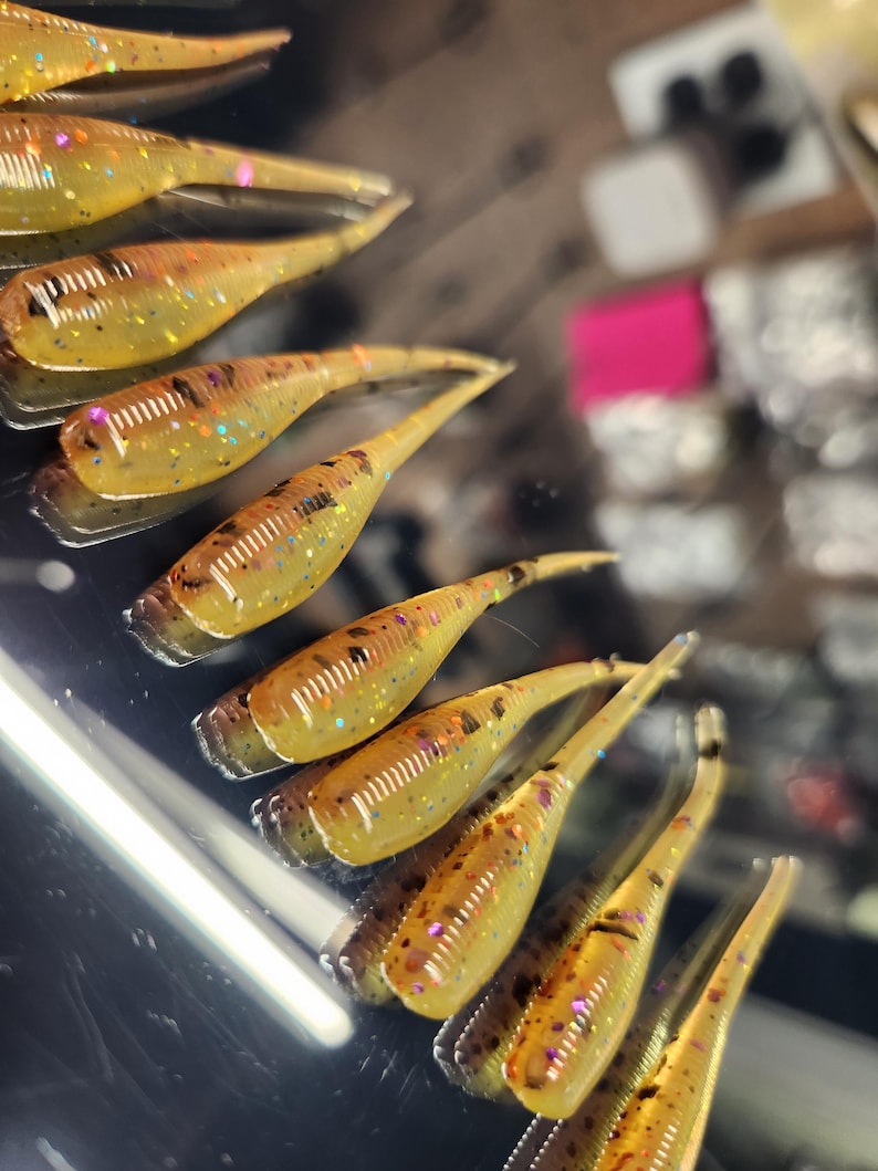 STS 2.00 Crappie Snack Soft Plastic Crappie Fishing Bait -- Crawfish ...