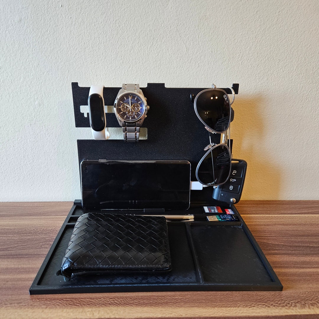 Personalized Docking Station Desk Accessory Tech Desk - Etsy UK
