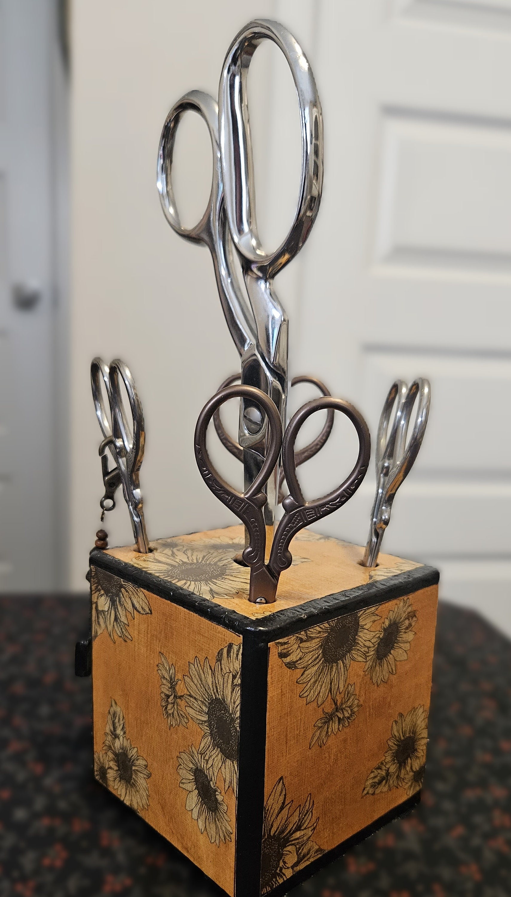 Scissor Block, Vintage, Sewing Room, Stitching, Scissor Holder - Etsy