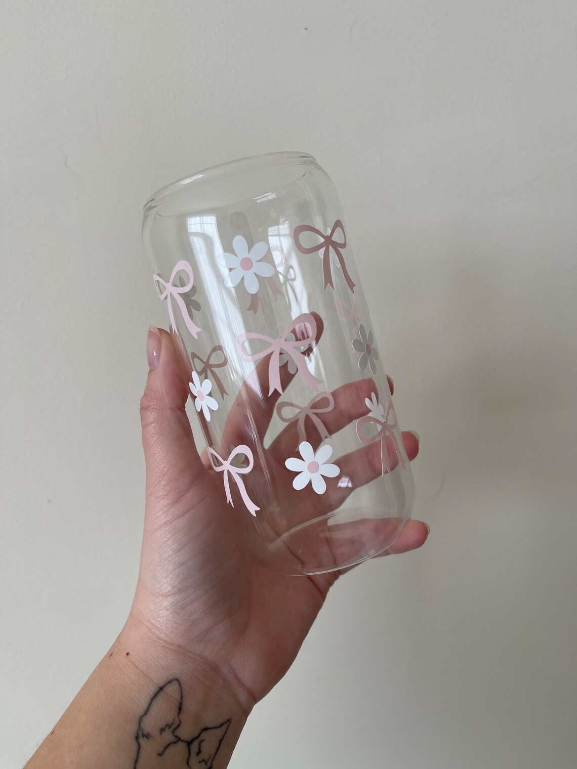 Pink Daisy Bow Glass Cup / Coquette Bow Glass Cup 16oz - Etsy