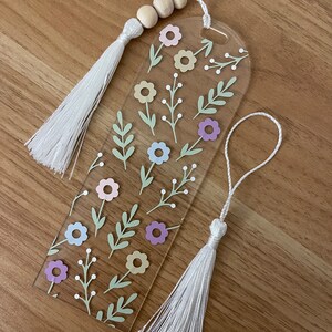 Spring Floral Flower Bookmark / Plant Lovers / Clear Acrylic Bookmark ...