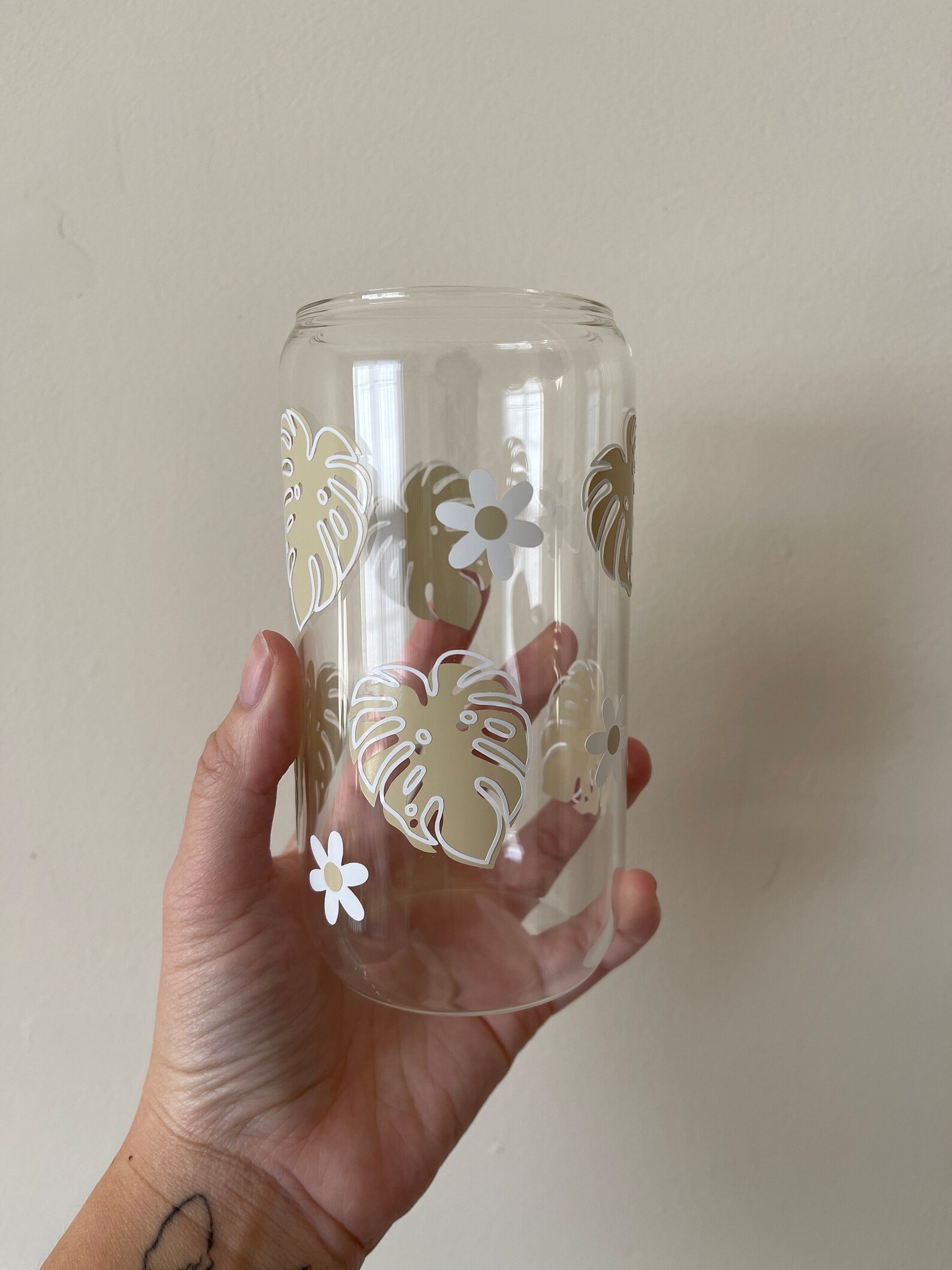Beige Green Monstera Daisy Leaf Plant Glass Cup / Flower Glass Cup ...