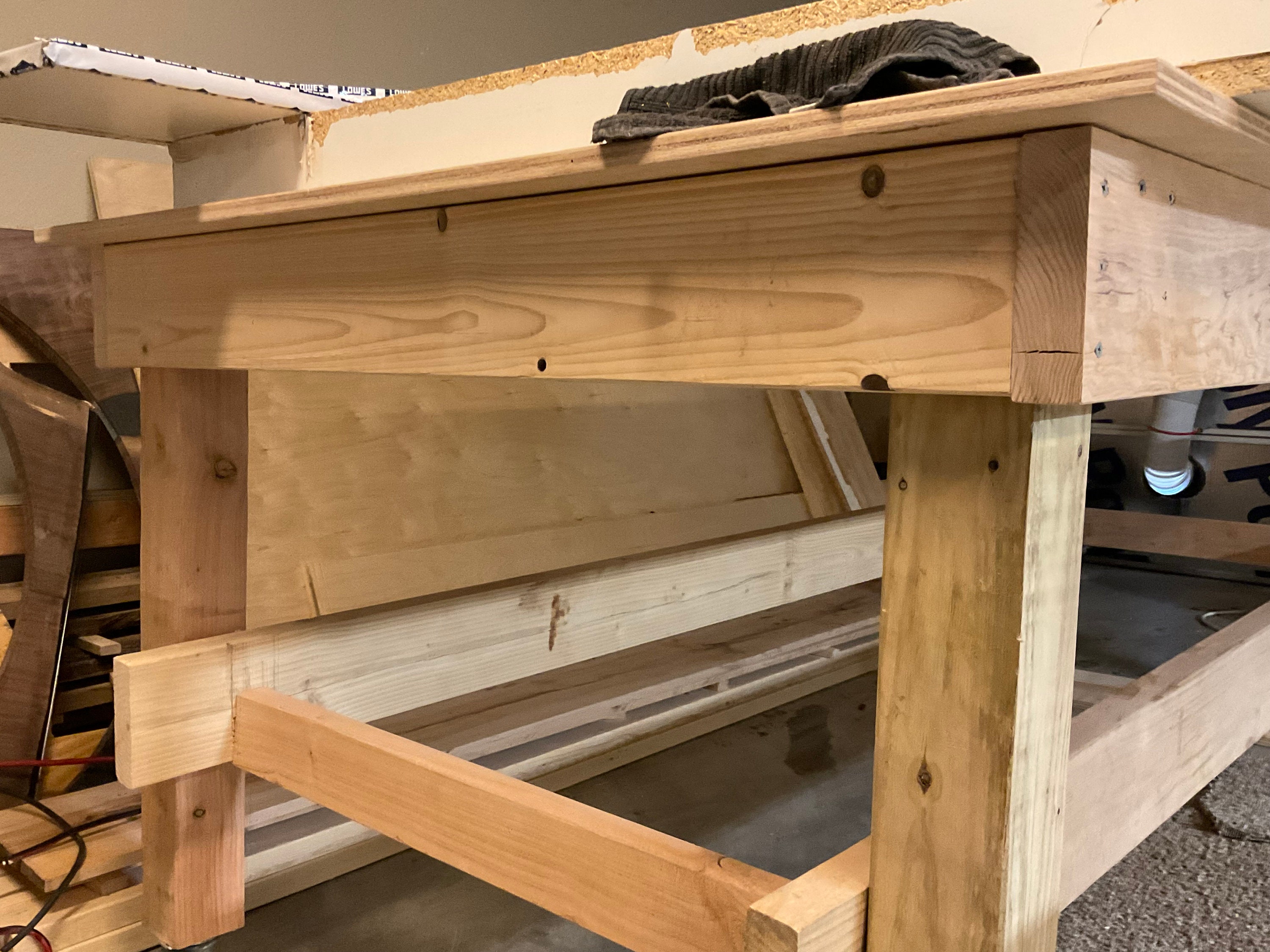 Stow-able Workbench Plans - Etsy