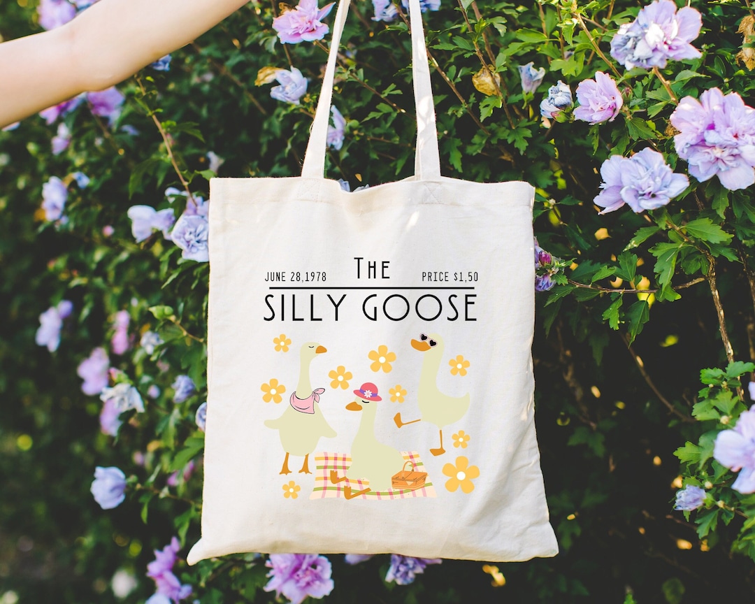 Tote Bag Silly Goose, Aesthetic Tote Bag, Animal Art Print Bag, Cute ...