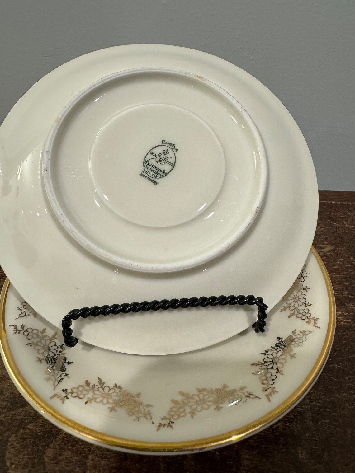 Vintage Evelyn Hutschenreuther Kohenberg Bavaria Germany Gold Floral ...