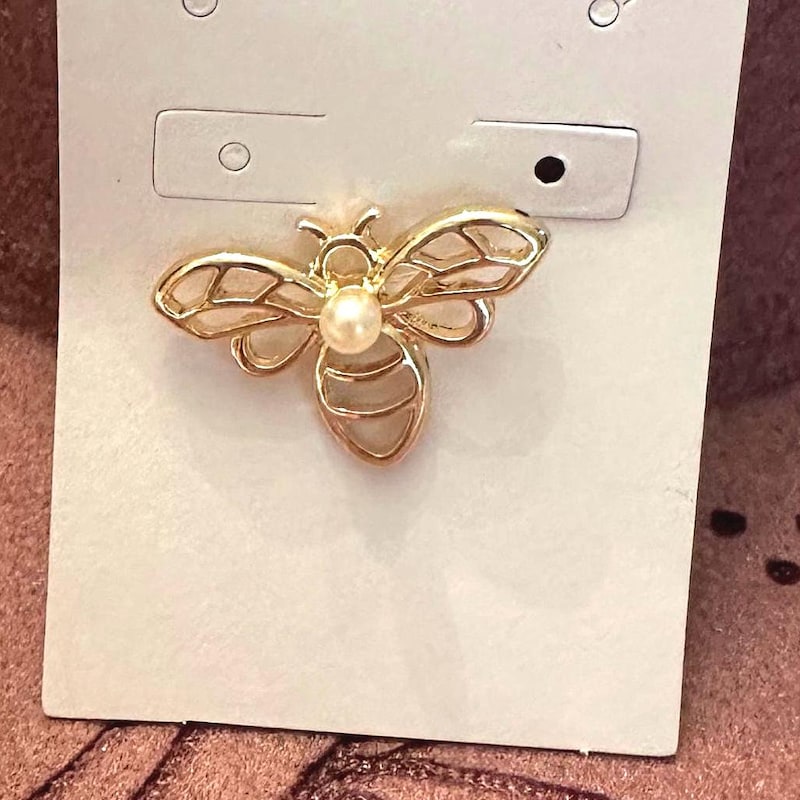 Bee Pins - Etsy