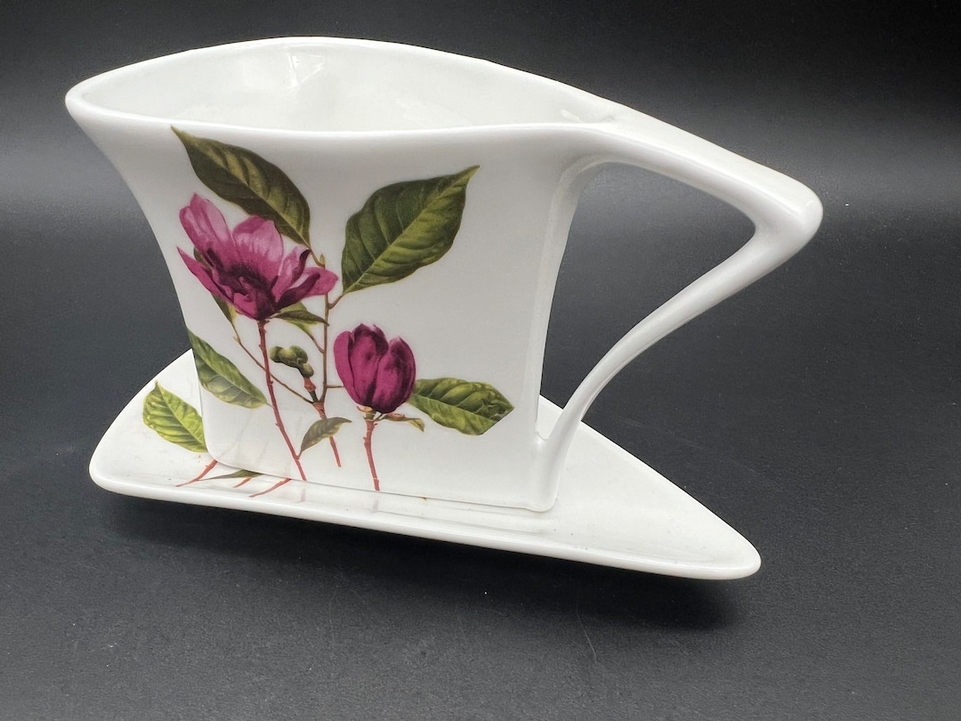 Vintage Triangle Teacup & Saucer Royal Elfleda Allison LL Fine ...