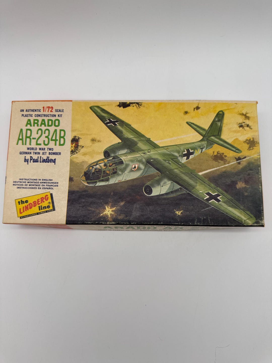 Lindberg Arado AR-234B German Twin Jet Bomber Vintage Plastic Model ...