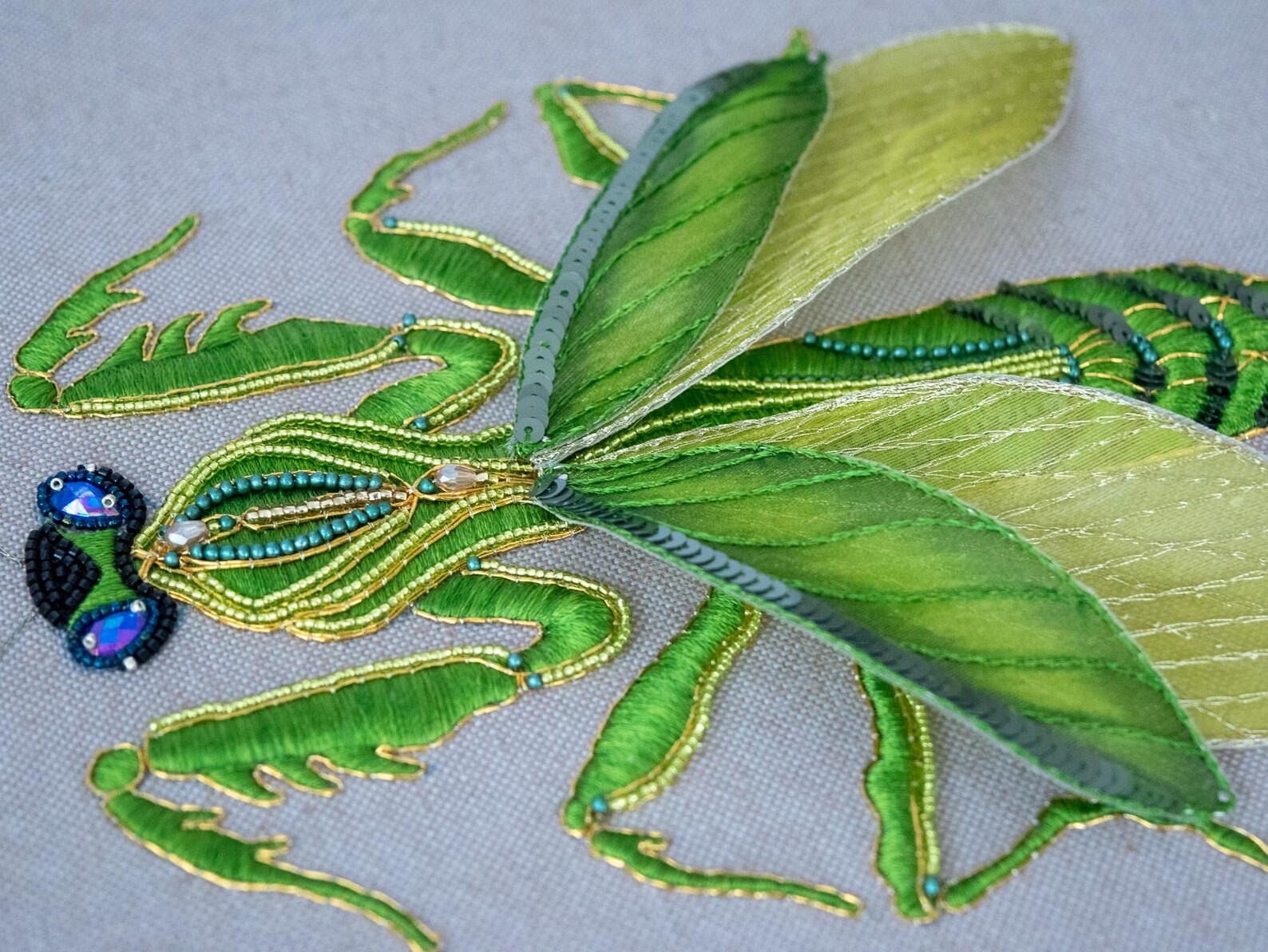 Mantis. Handmade Embroidery Design With Step-by-step Instructions. PDF ...