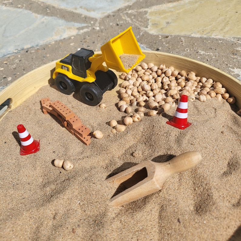 Construction Sensory Kit. Kids Messy Play Activity. Digger Tuff Tray ...