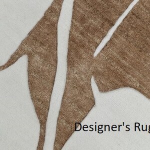 FRANKLIN White Wool and Gold Viscose Abstract Designer Hand Tufted Rug ...