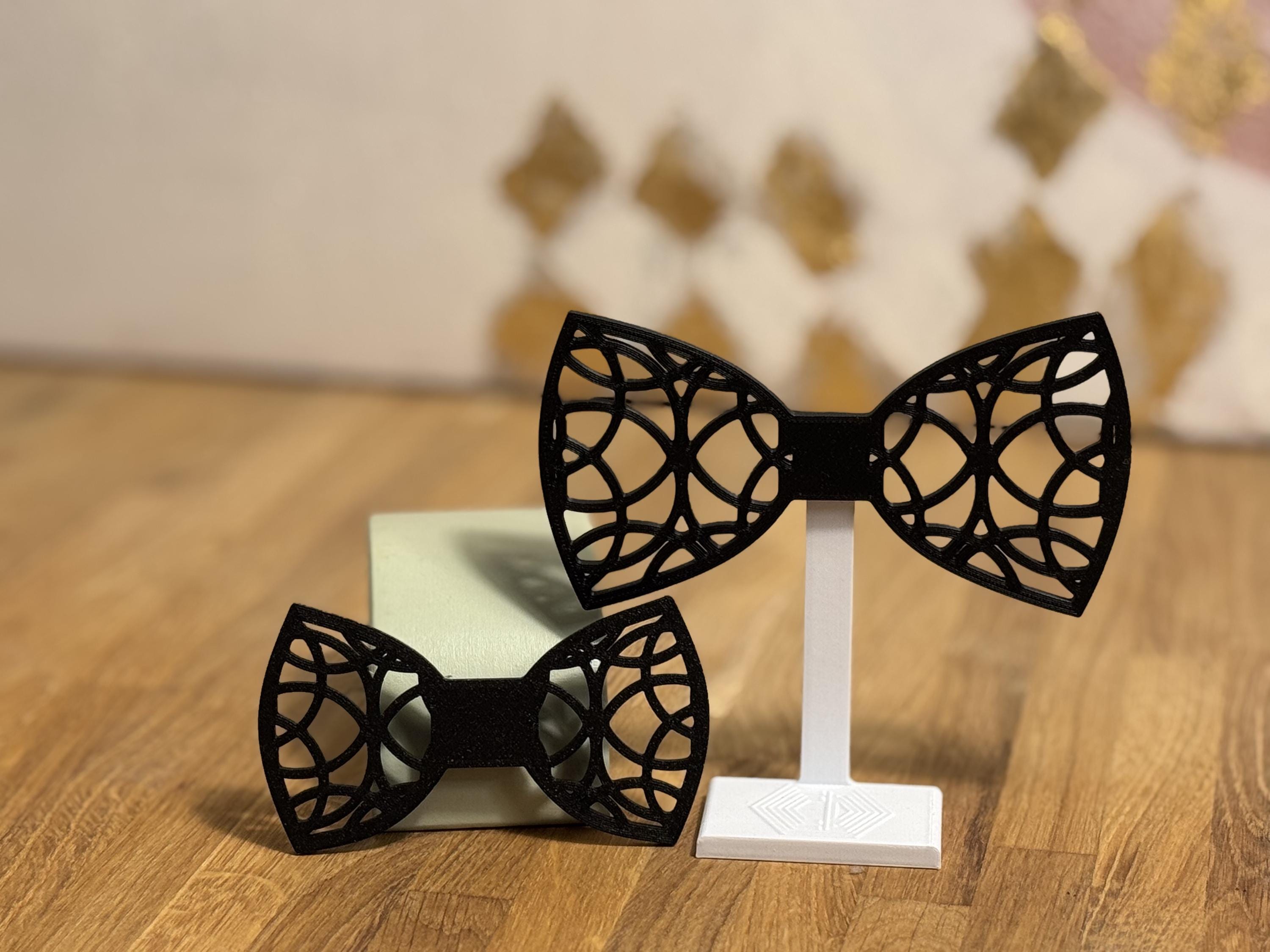 Special Bow Tie With Circle Design - Handmade, Personalized Bow Tie for ...