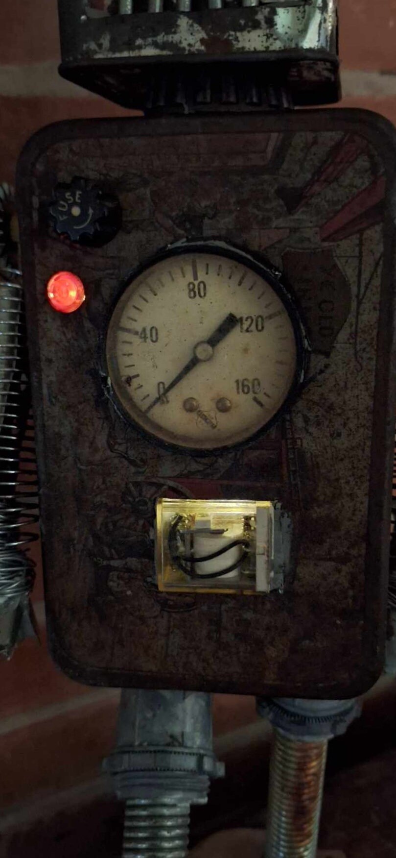 Boxy Classic Style Found Object Robot - Etsy UK